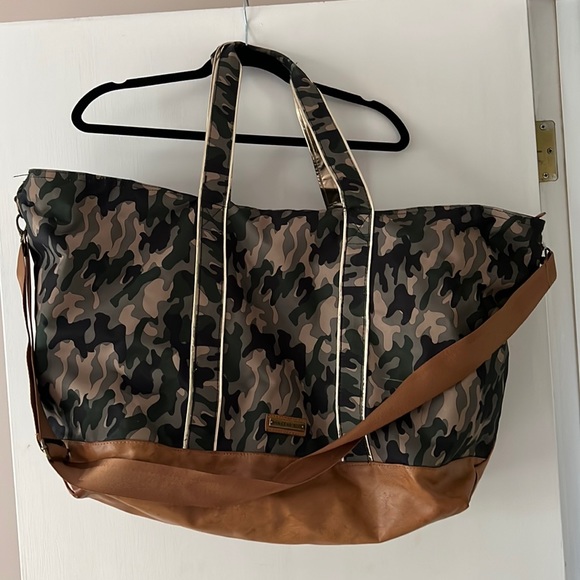 Madden Girl | Bags | Large Camo Print Duffle Bag Leather Details On The Bottom Madden Girl Brand ...